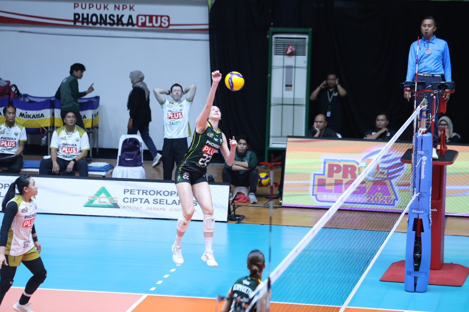 Phonska Plus Tak Terkalahkan Sekaligus Juara Putaran Pertama - Proliga 2026